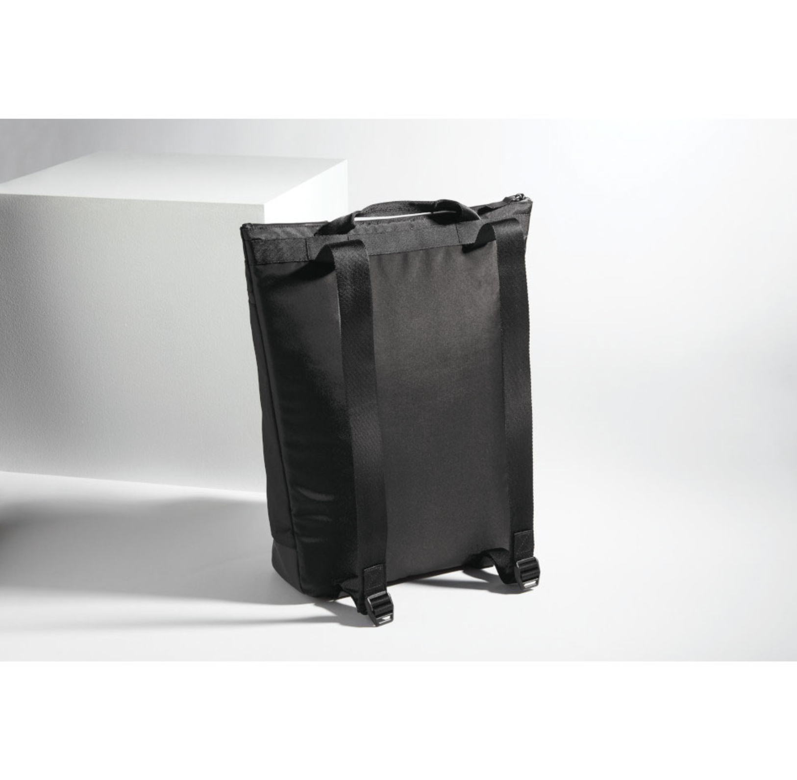 Mercer+Mettle Convertible Tote Bag - Custom Branded Promotional Tote ...