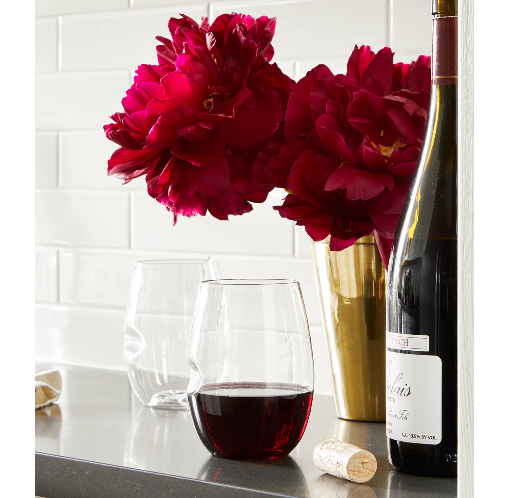 govino 16 Oz. Wine Glass - Custom Branded Promotional Glassware - Swag.com