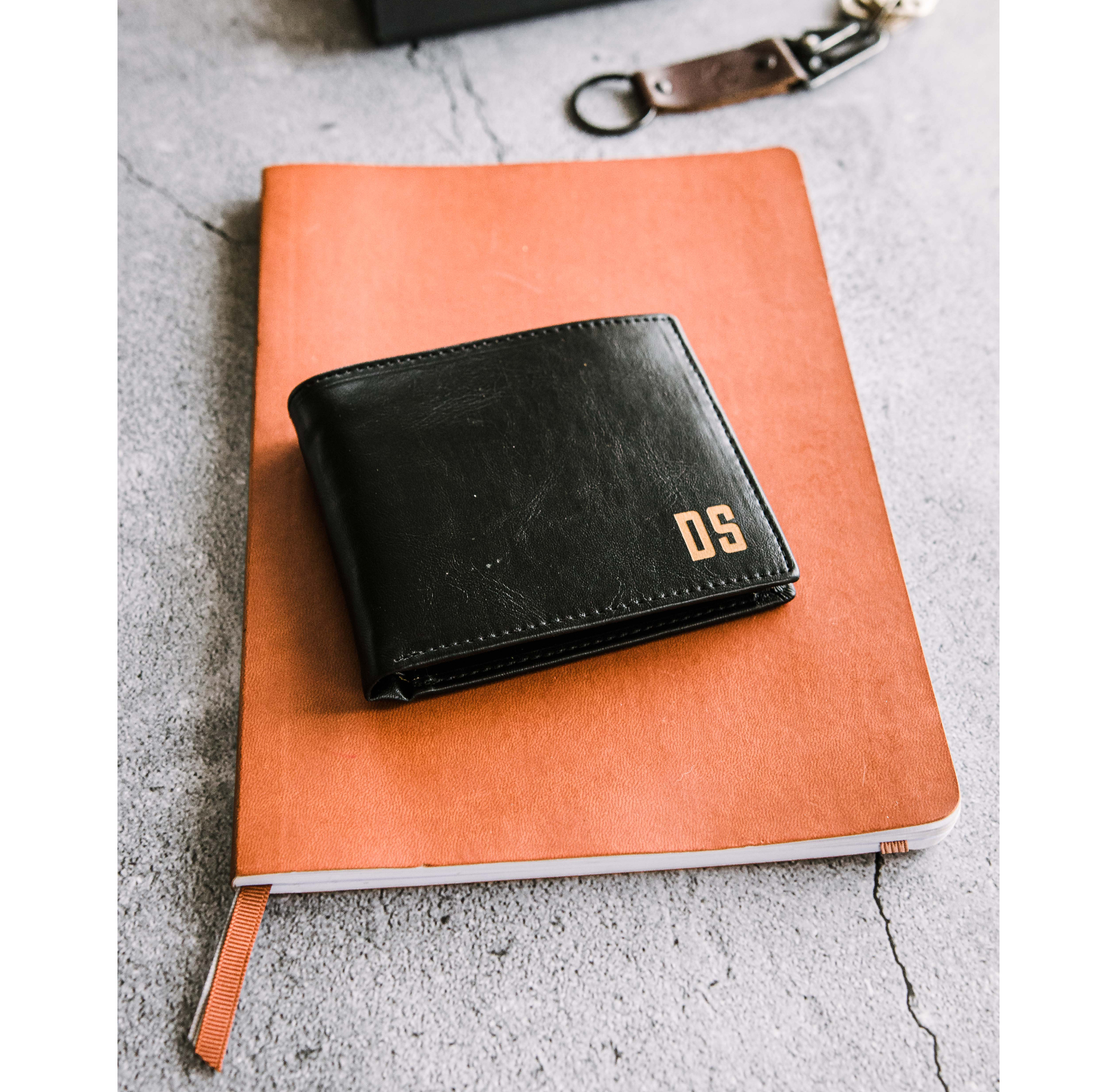 Bifold Wallet - Custom Branded Promotional Wallets - Swag.com